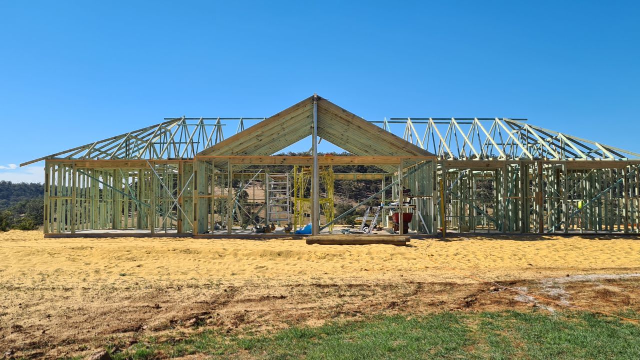 Blending Tradition with Modernity: Timber House Renovation and New ...